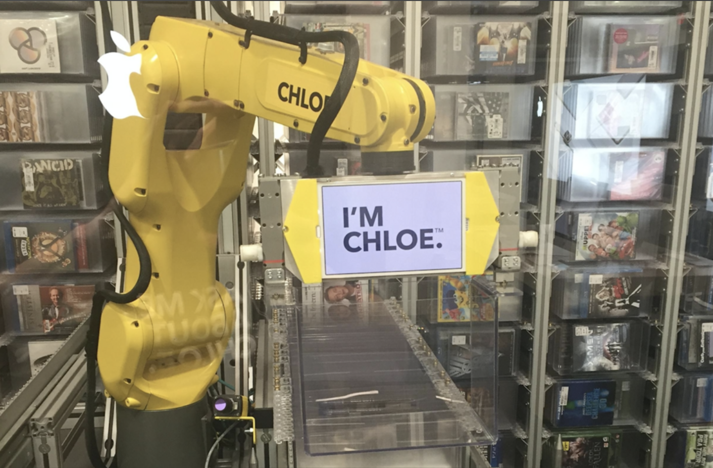 How Robots in Retail Increase Sales and Customer Engagement